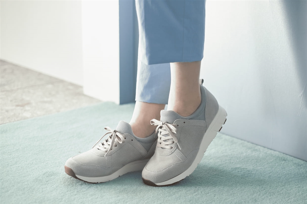 2022 Autumn / Winter collection｜Acurez｜アシックス商事 公式サイト